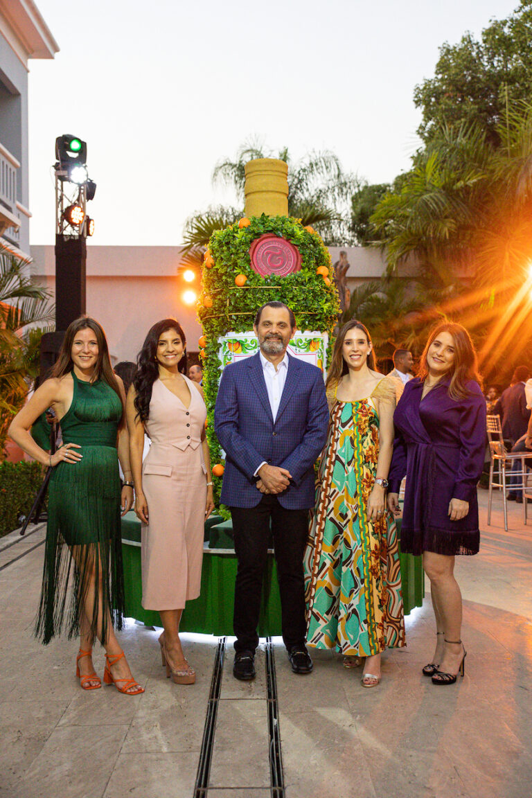 Tanqueray ofreció una experiencia sensorial con arte y mixología para ...
